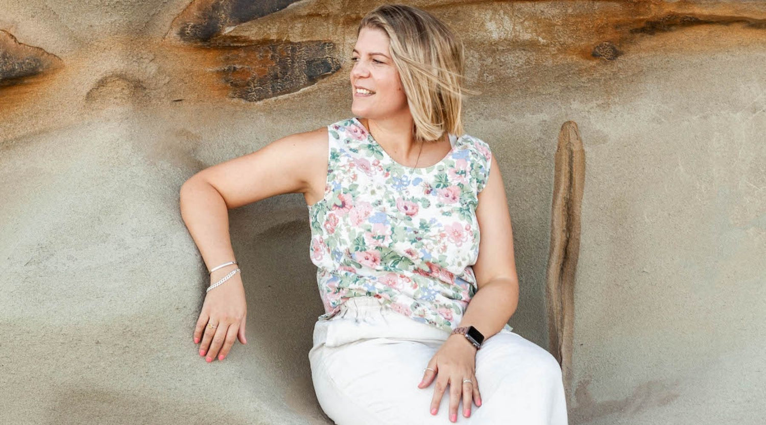 Meet Sara Carney ~ Desert Lily Vintage – OAK Magazine
